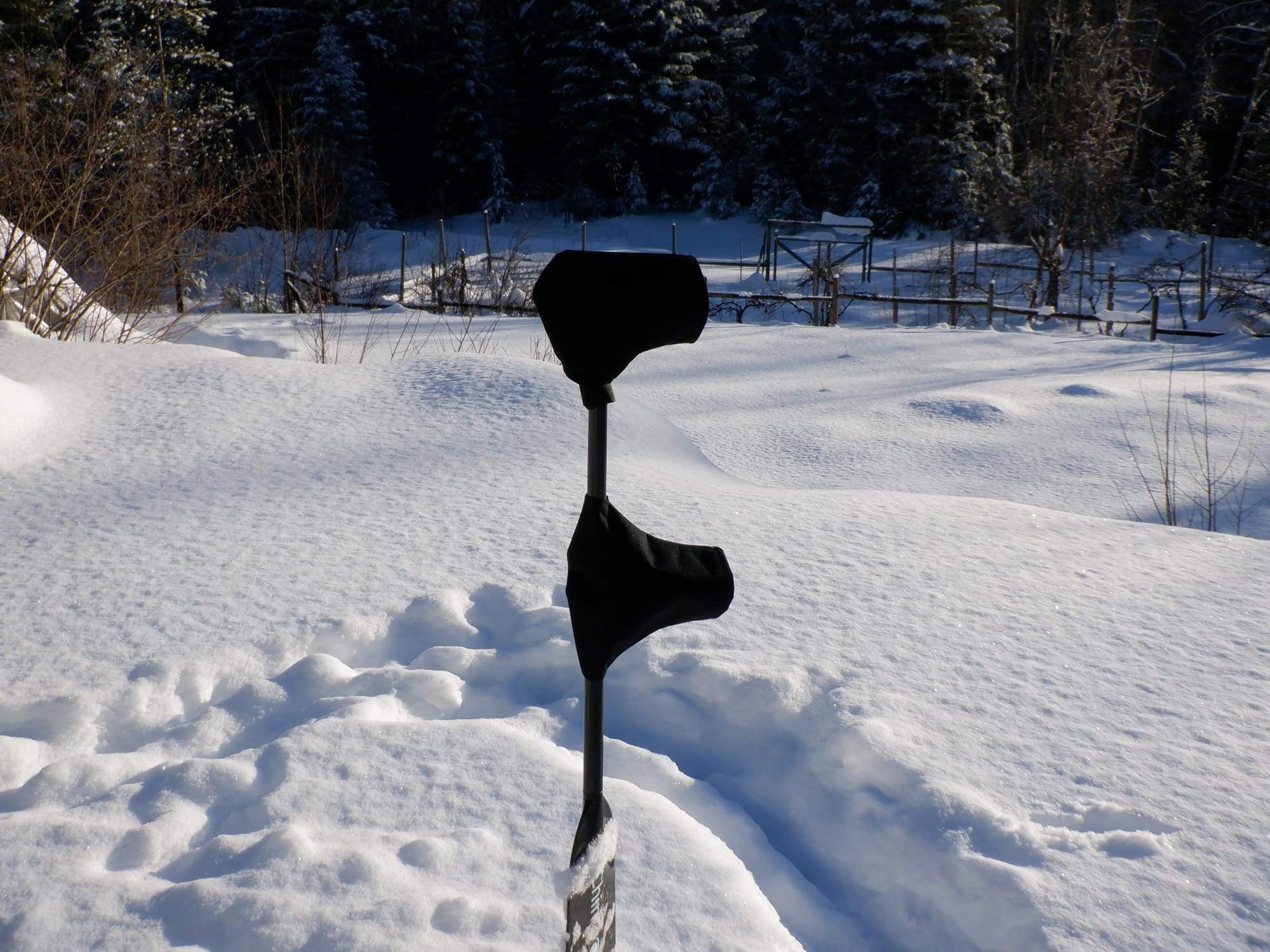 pogie'srus - ONE PAIR OF POGIES FOR ALL SEASONS