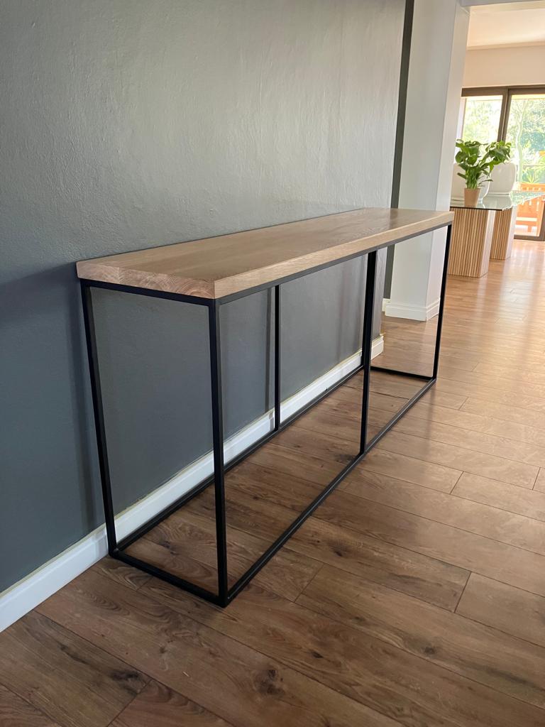 Furniture design, creation and artisinal gifts