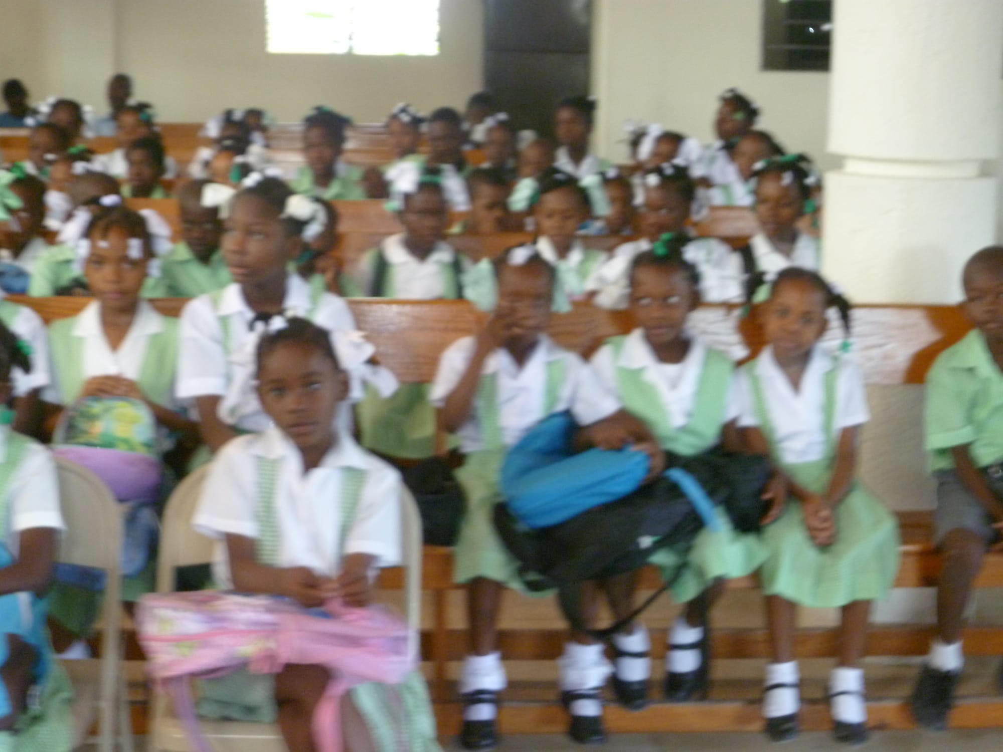 INSTITUTION FOYER EMMANUEL - LE CHANGEMENT COMMENCE PAR L'EDUCATION