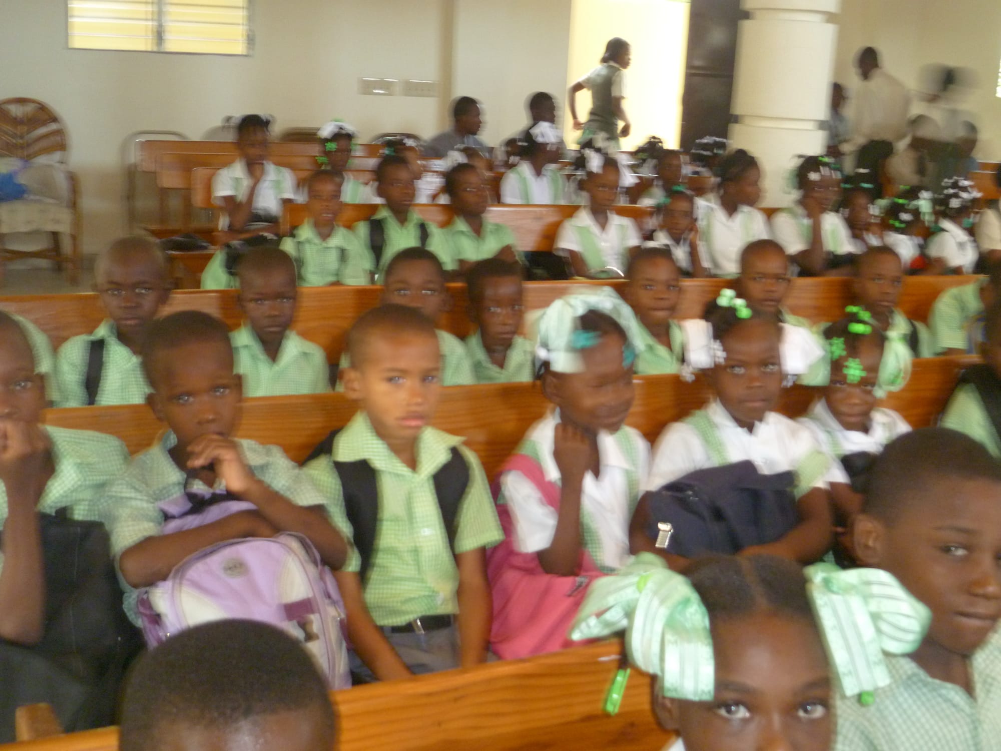 INSTITUTION FOYER EMMANUEL - LE CHANGEMENT COMMENCE PAR L'EDUCATION