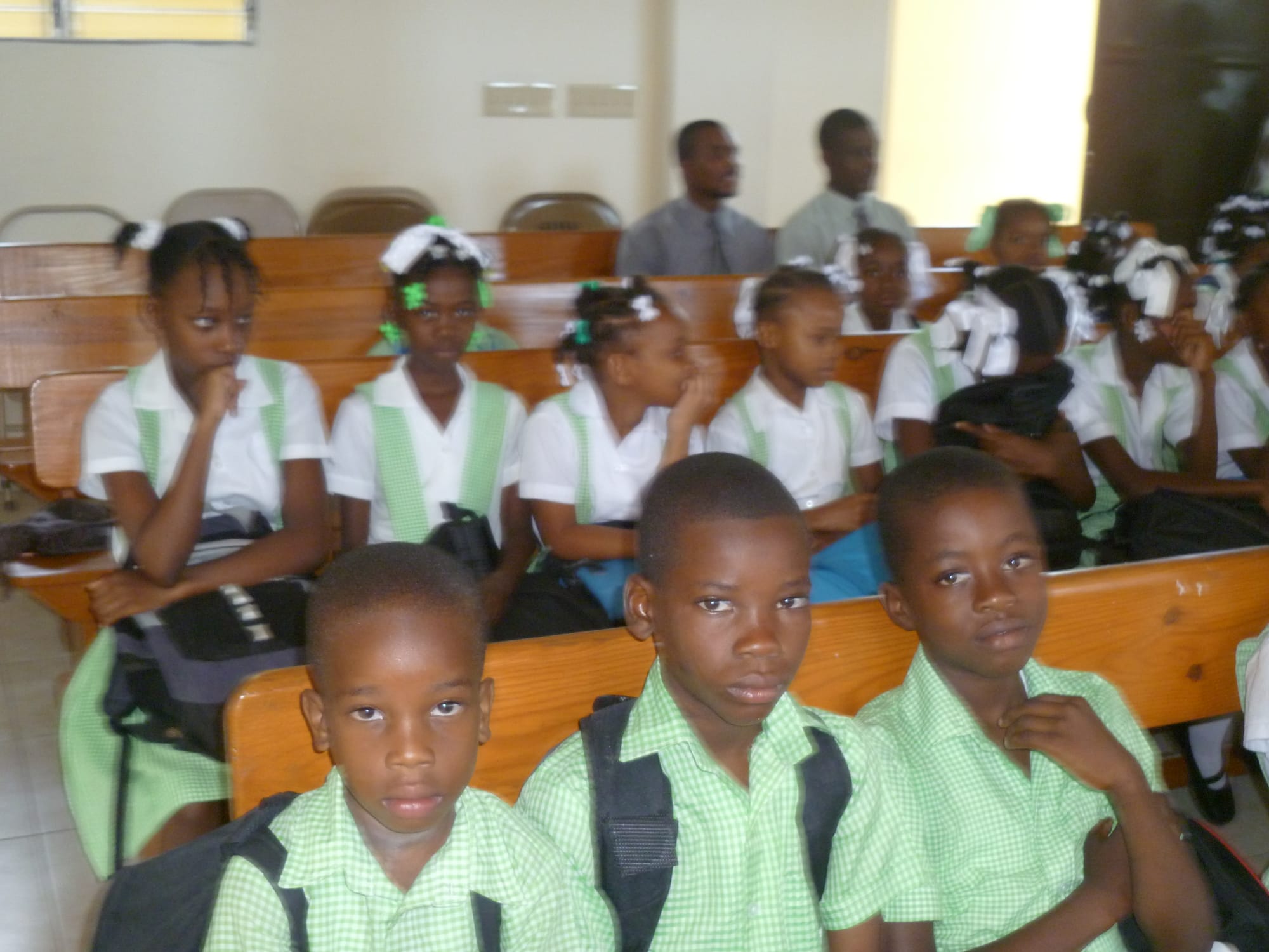 INSTITUTION FOYER EMMANUEL - LE CHANGEMENT COMMENCE PAR L'EDUCATION