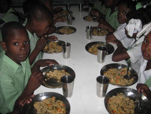 INSTITUTION FOYER EMMANUEL - LE CHANGEMENT COMMENCE PAR L'EDUCATION