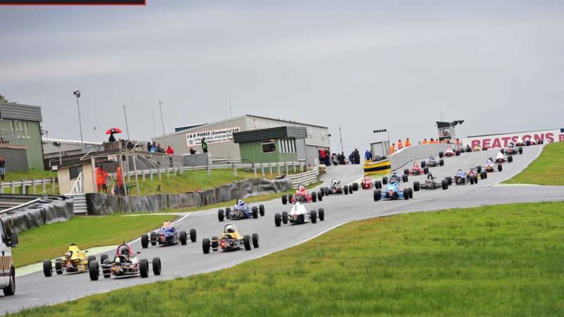 Knockhill Race Circuit - Powmill Caravan and Motorhome Site