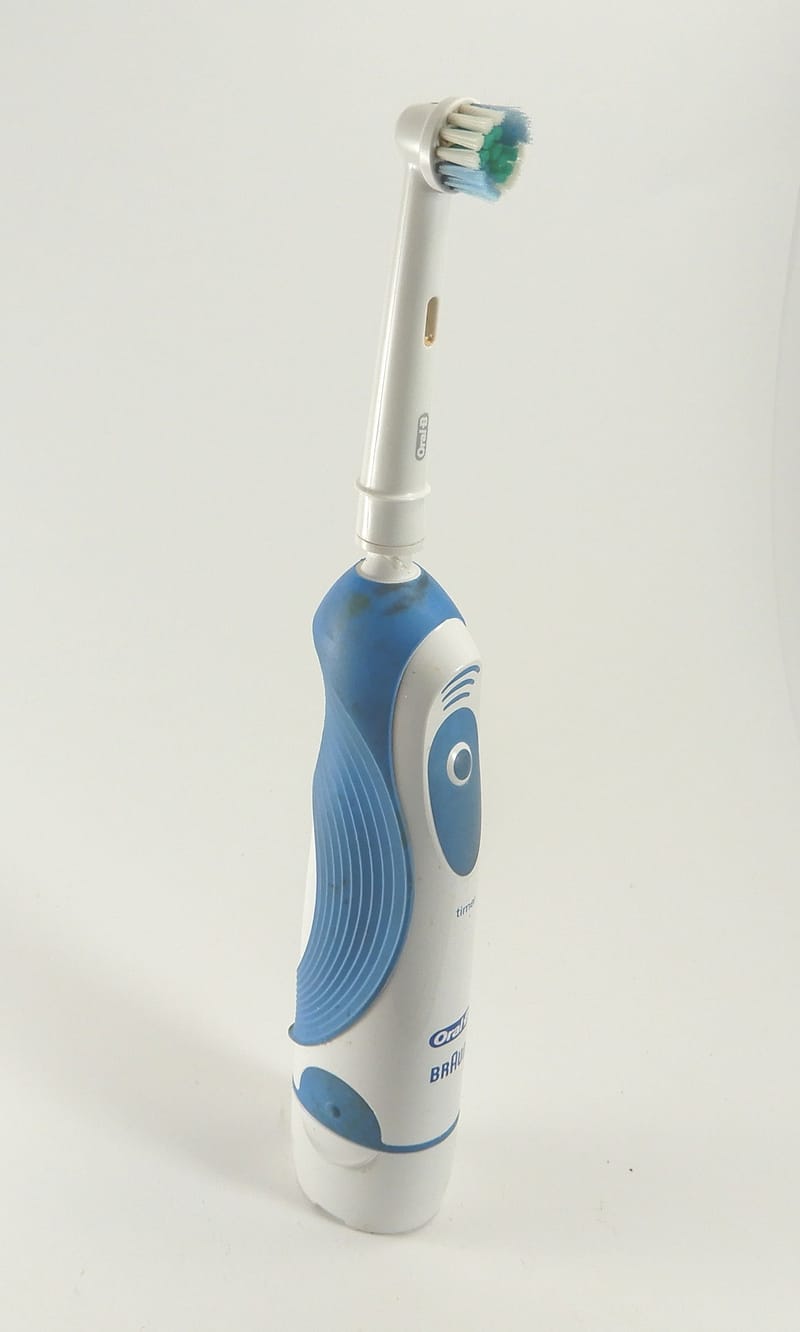 Make Your Own Miniature Sander - MiniMinutia