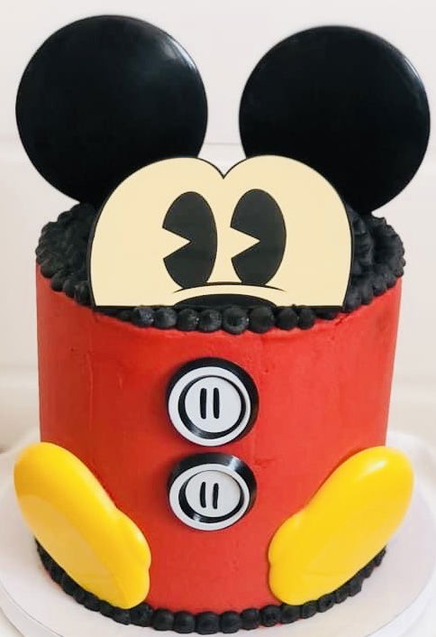 4 Layer Vanilla Mickey Mouse Cake With Buttercream Frosting and Edible ...