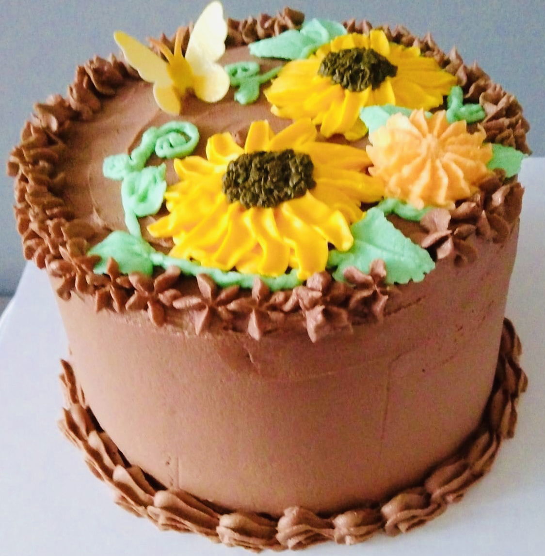 2 Layer Chocolate Sunflower Cake With Buttercream Frosting - Cabbit Cakes