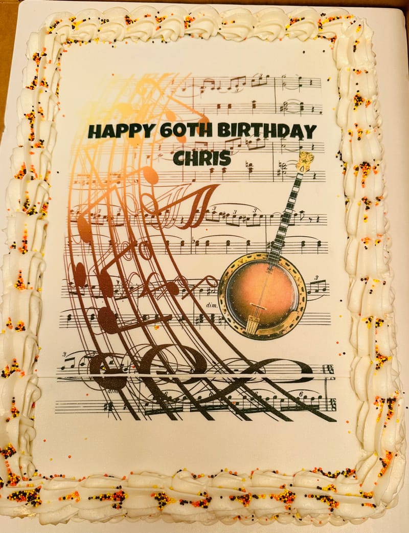 Vanilla Banjo Sheet Cake with Buttercream Frosting and Edible Image ...