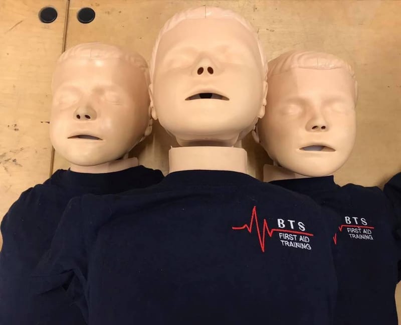 PADI EFR FIRST AID COURSES - DIVE CENTRE SSI, PADI & BSAC