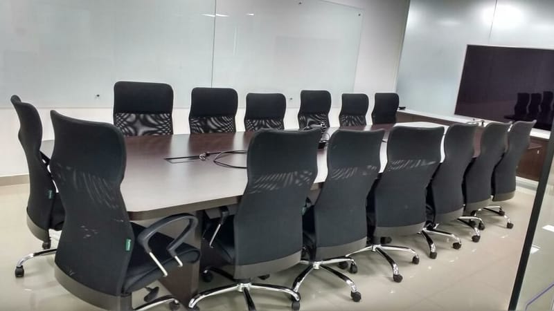 Conference tables and discussion tables - welgodesk