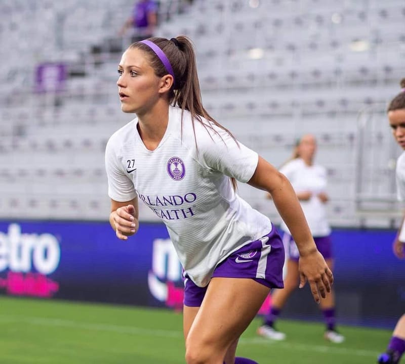 Woman player PES FACE