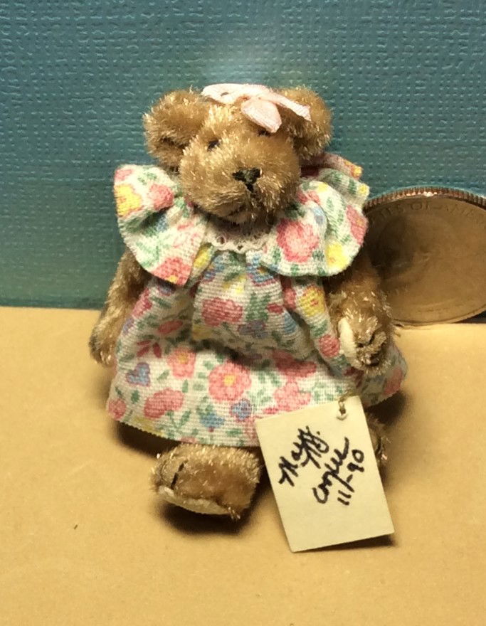 1281 a Dear Bear - Angel Children