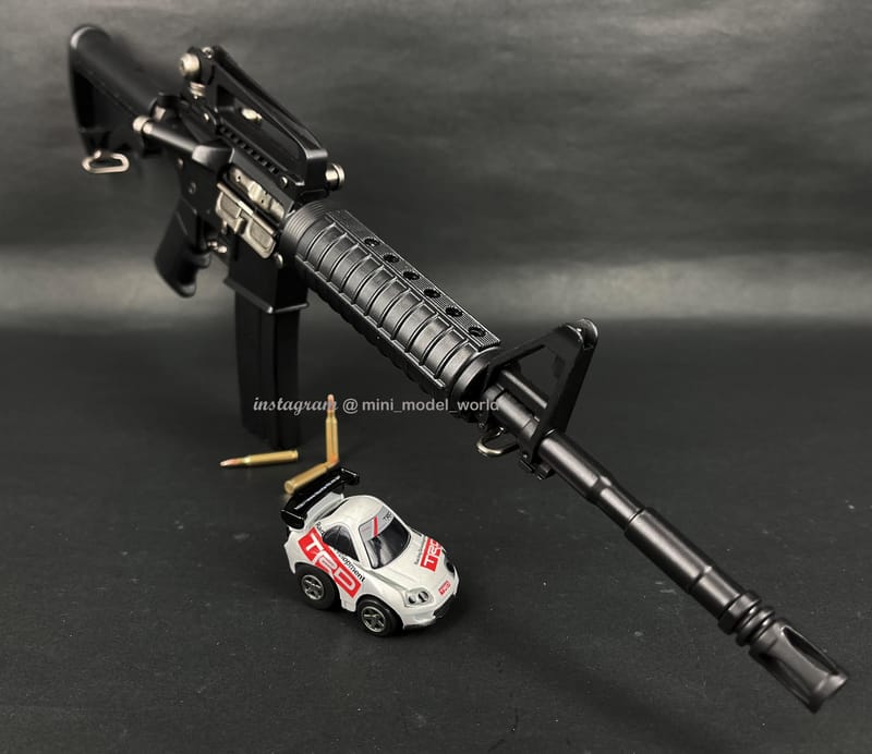 1:2 Scale High Precision M4A1 (黑色, Black) Shell Eject - targetprice2010