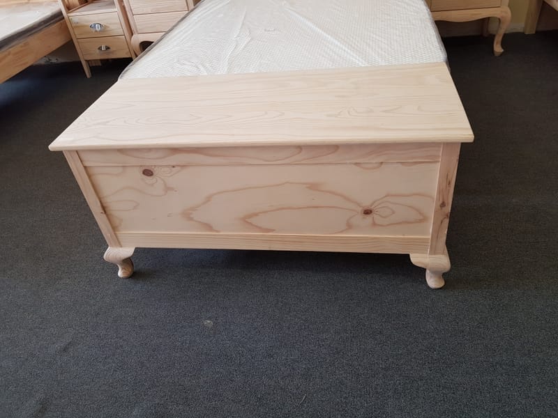 Chest of Drawers & Kists - Quality Pine Furniture