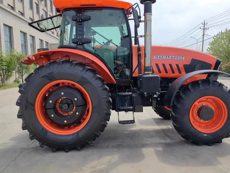 High-Power 220 Horsepower Tractor - SMART AGRICULTURAL