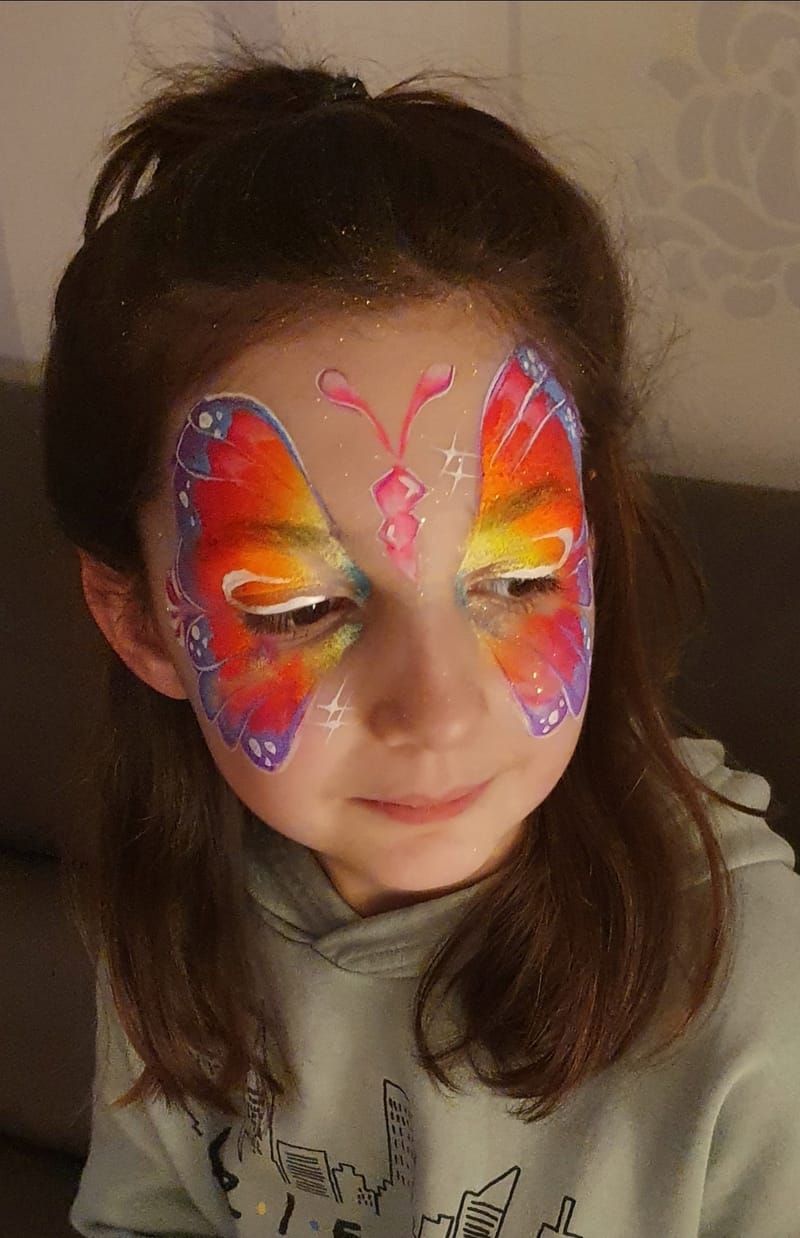 Niveauvolles Kinderschminken im Raum Hannover für Ihre Feier! 💞