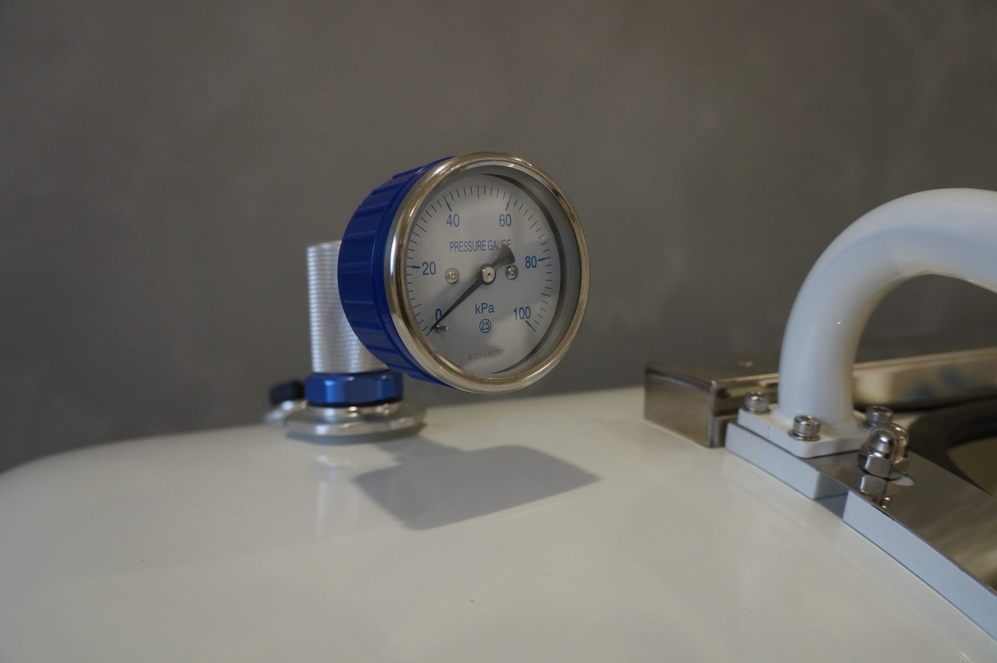 Tlenoterapia hiperbaryczna Kędzierzyn-Koźle - Terapia tlenem w komorze ...