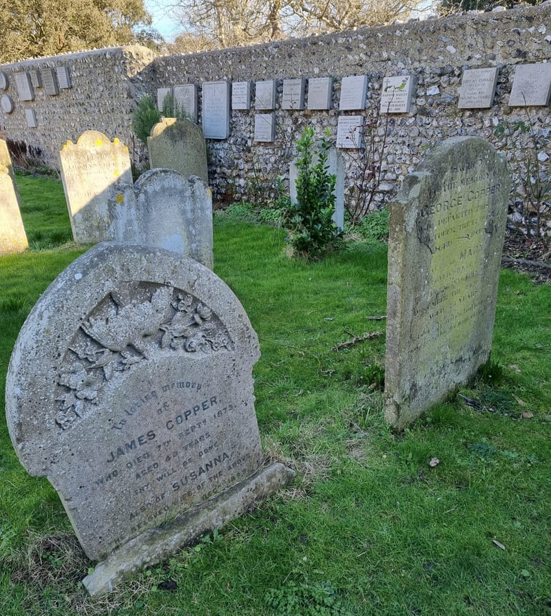 15 - St. Margaret's Churchyard