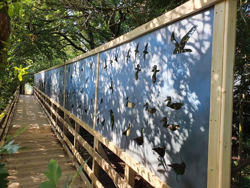 Viewing Screens - Green Future Building Ltd (GFB)