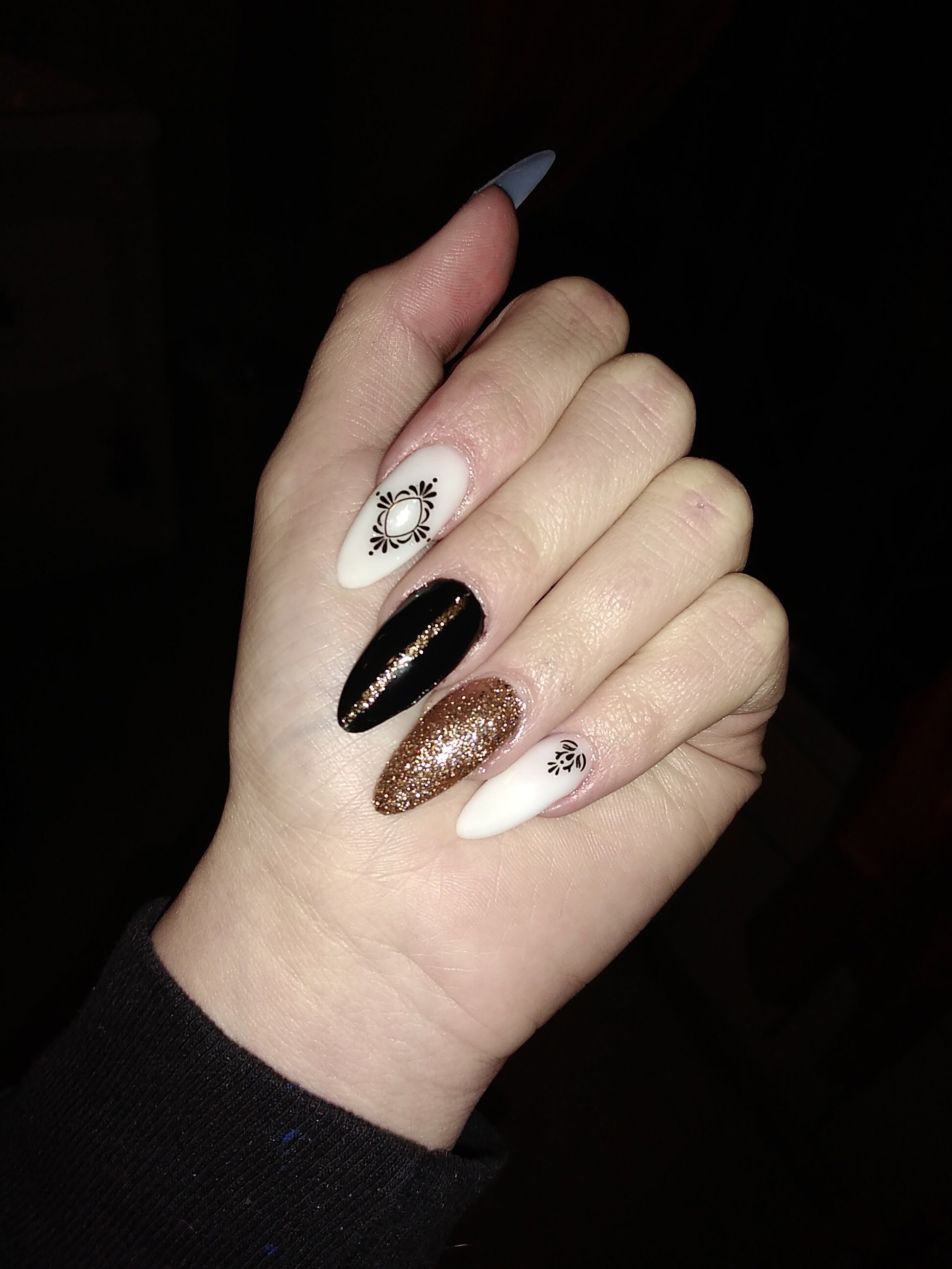 Kj's Nails - Press-Ons and Supplies