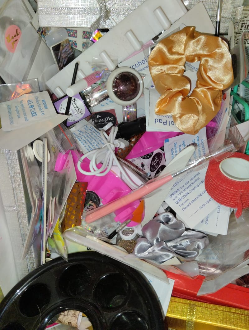 Kj's Nails - Press-Ons and Supplies