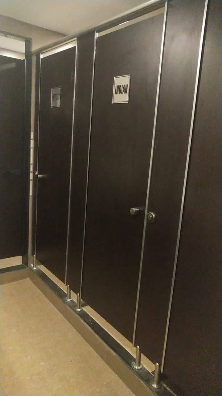 Toilet partition And Restroom Cubicle System - Restcube