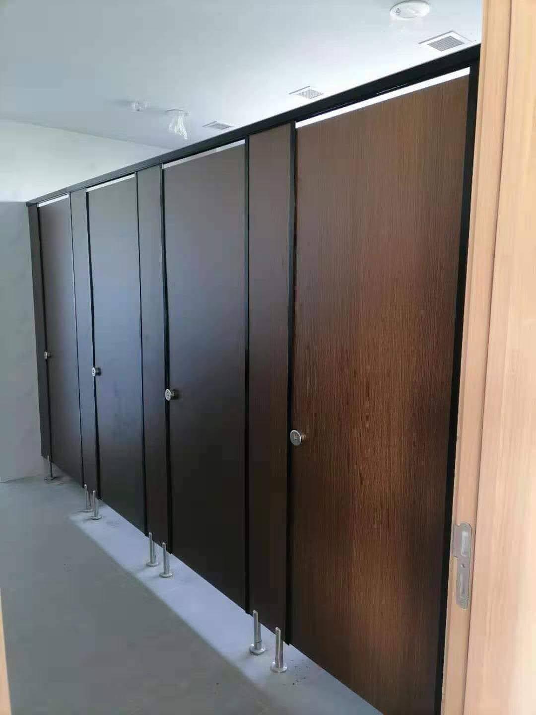 Toilet partition And Restroom Cubicle System - Restcube