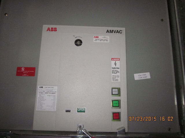 ONE (1) UNUSED 1200 AMP 50/60HZ. ABB AMVAC VACUUM CIRCUIT BREAKER
