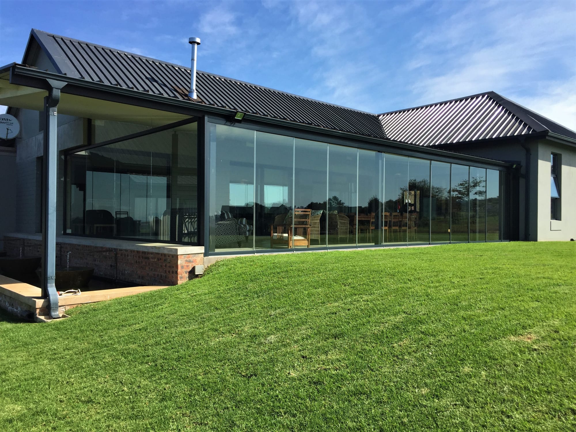 aluglass kzn - Frameless Glass & Acoustic Specialists