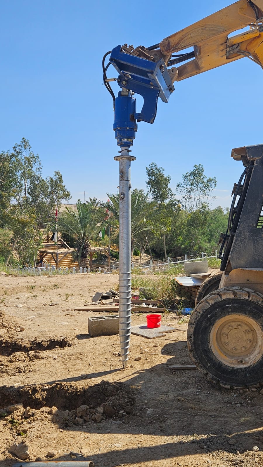 ברגי קרקע, בורג קרקע לביסוס, rockbase.co.il