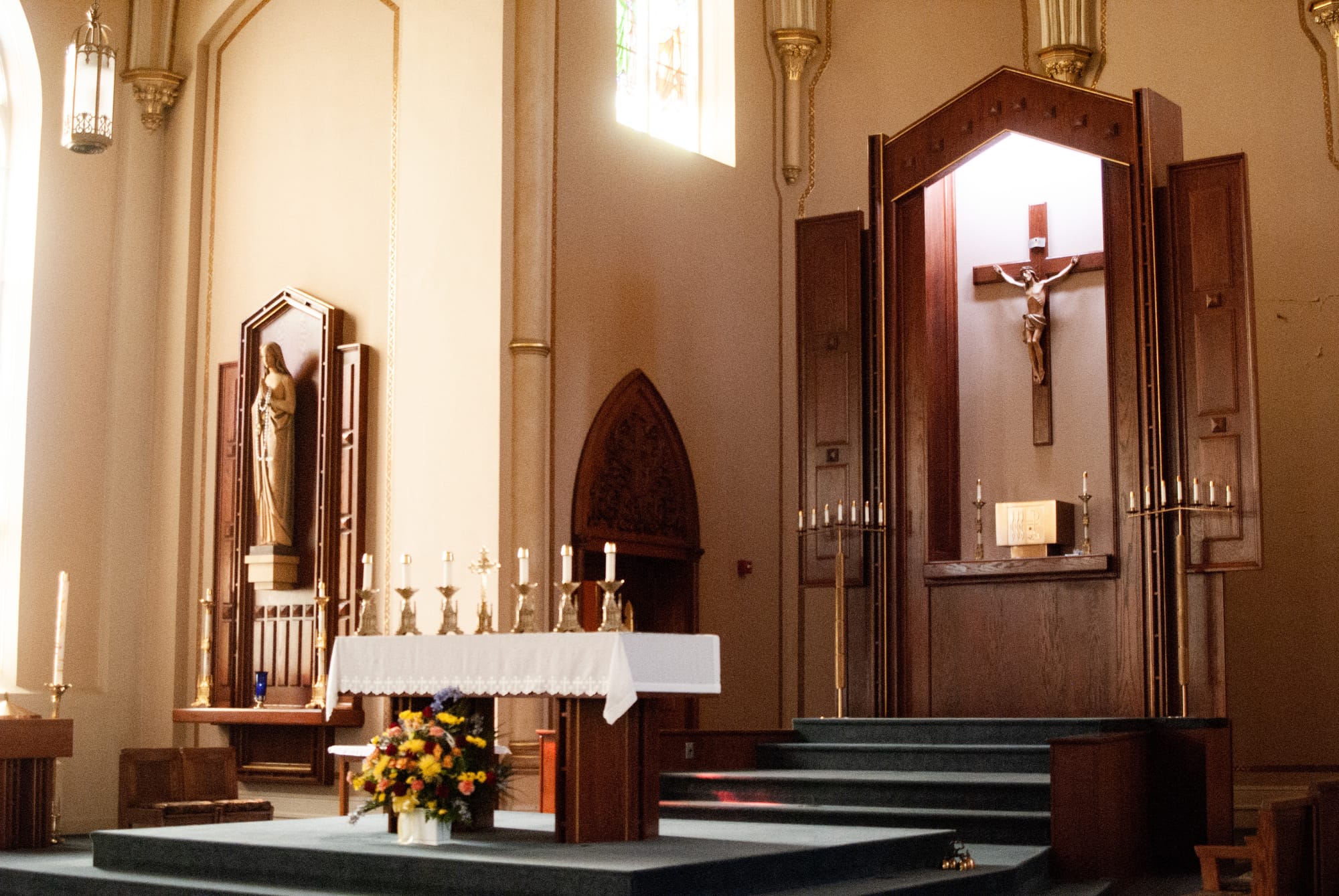 Holy Trinity - Holy Cross Family of Parishes