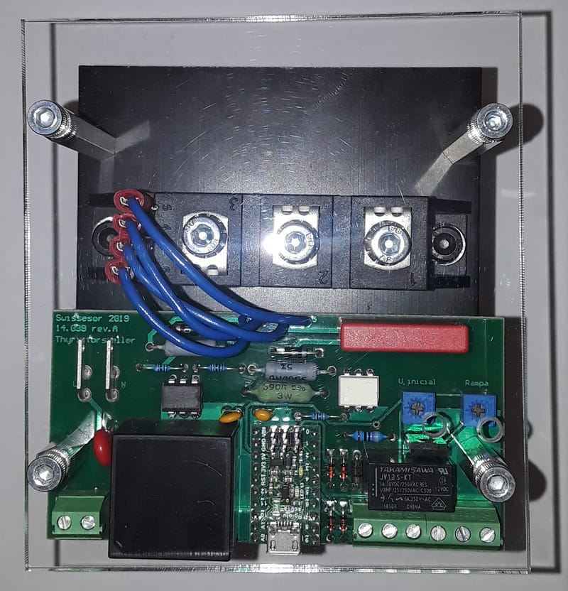 Arrancador suave para motor mono-fásico