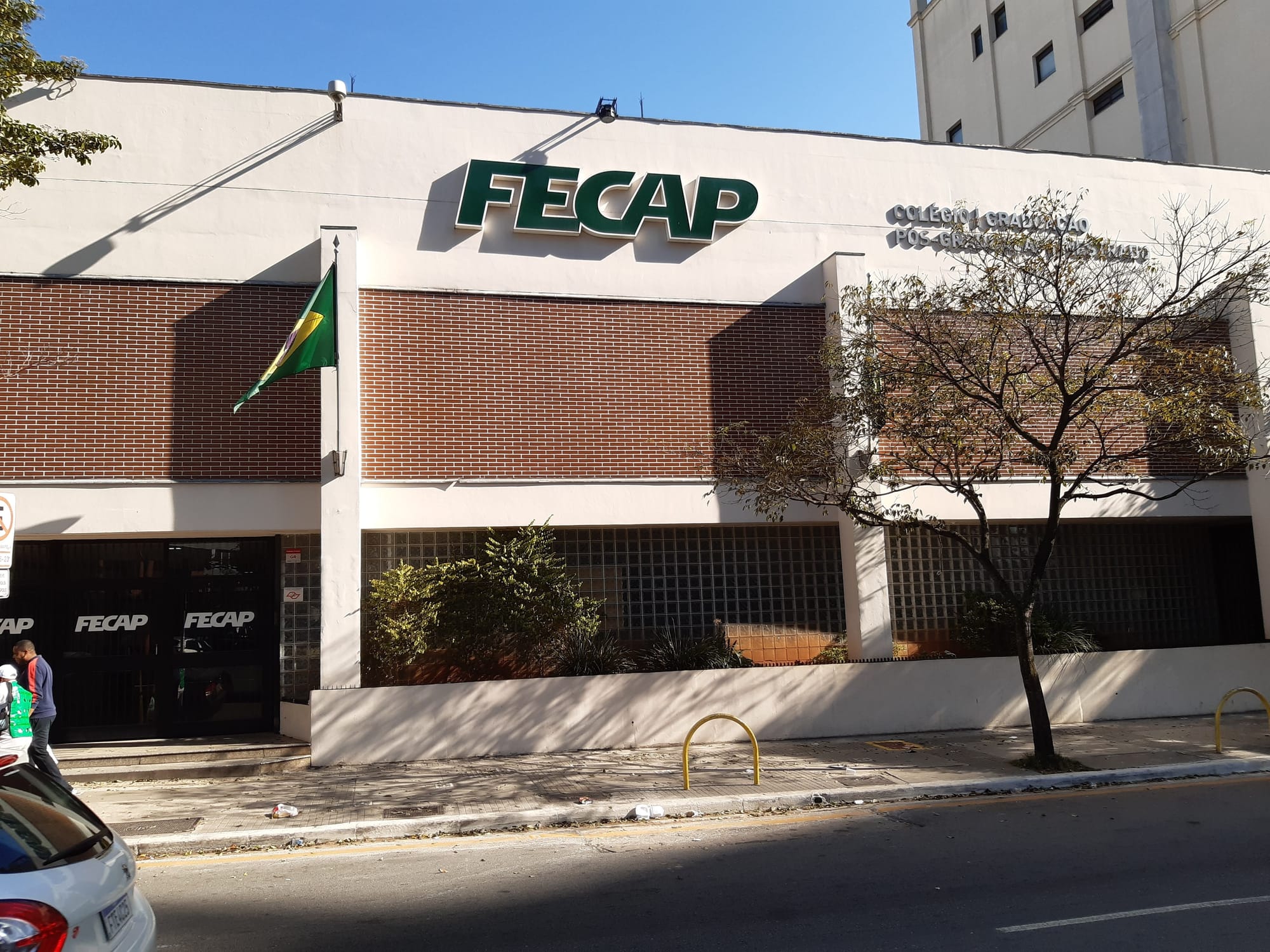 Studios Your Code Liberdade