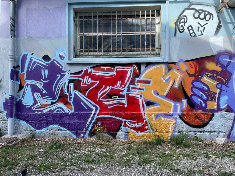 Graffitis - ECE