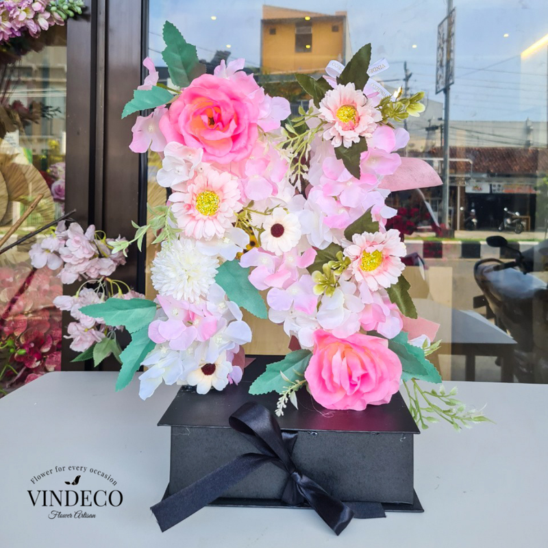 All Artificial - Vindeco Florist