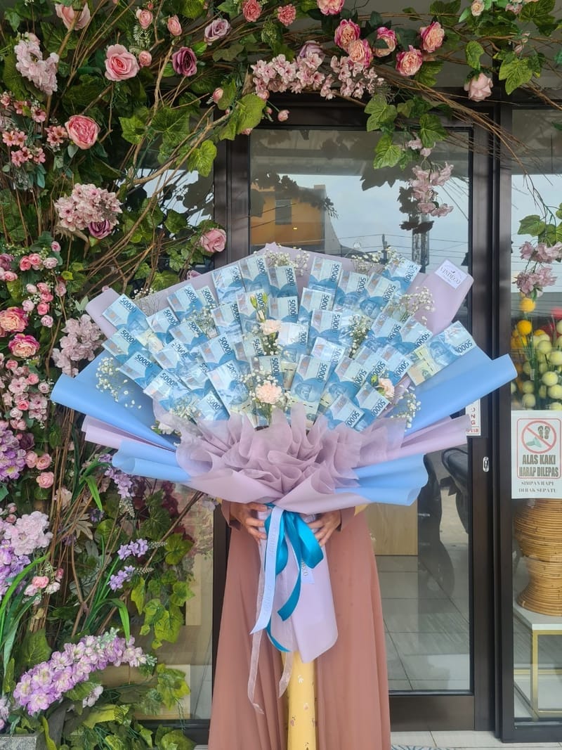 Buket uang model kipas