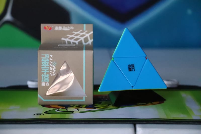Pyraminx - Uchiuruguay