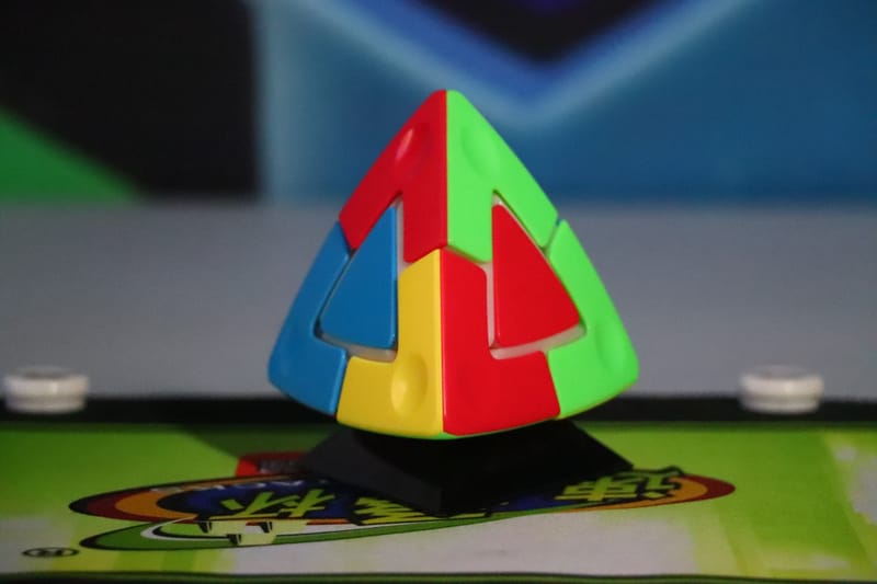 Pyraminx Ghost - Uchiuruguay