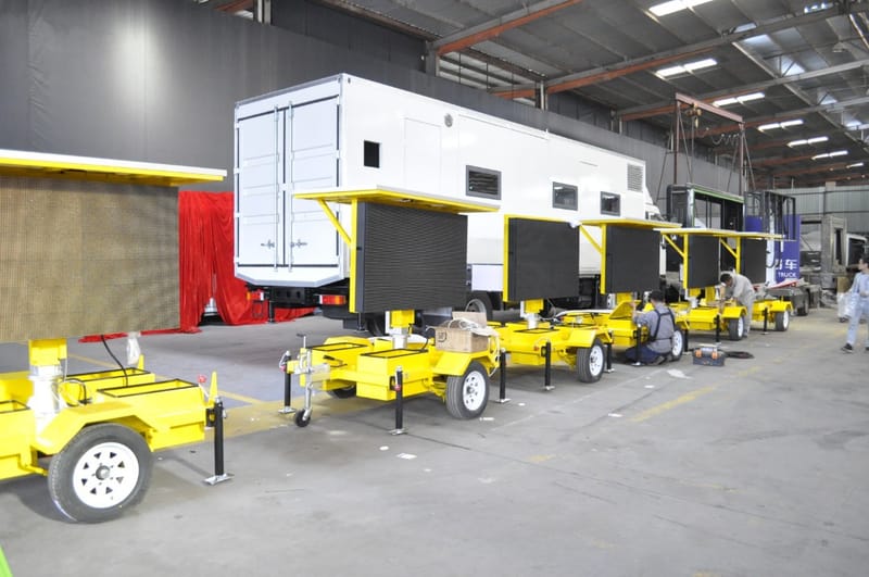 Electronic Trailer Billboard - T3CKGROUP - TG GLOBAL TRADE OPC