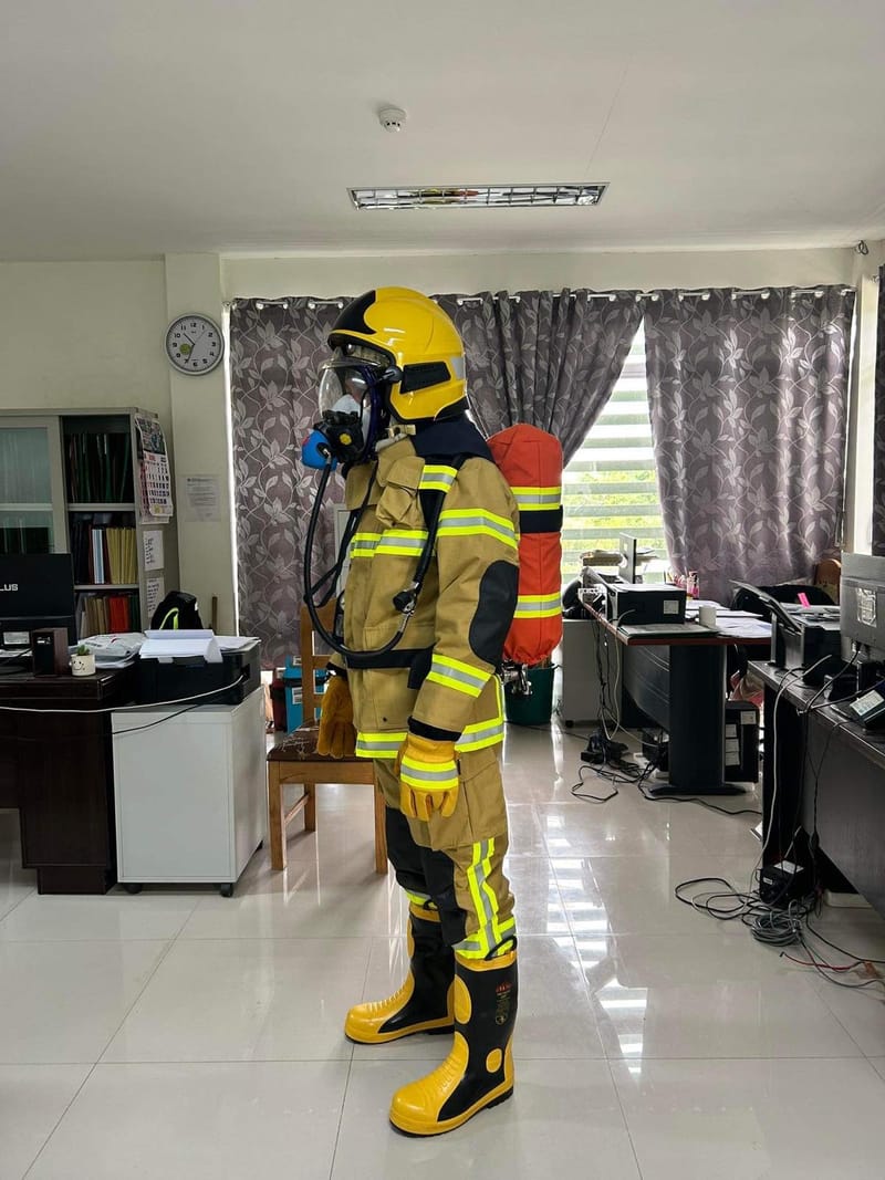 FIRE FIGHTING SUIT - T3CKGROUP - TG GLOBAL TRADE OPC