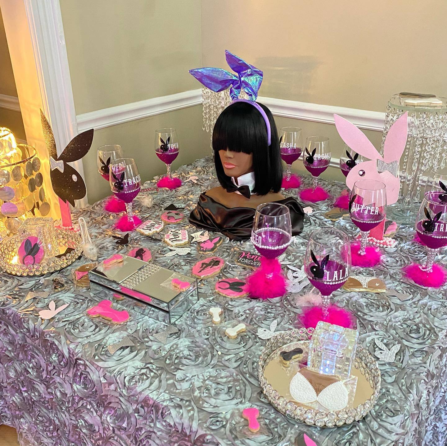 Rentable Items - Mobile Users Swipe Left - Seating In Style Events ...