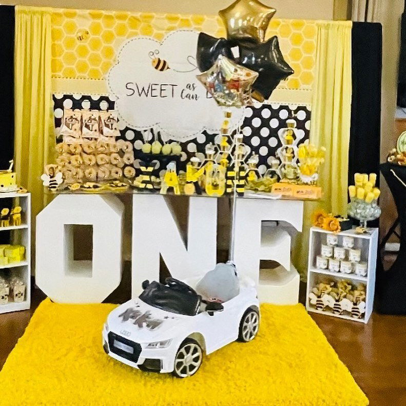 Rentable Items - Mobile Users Swipe Left - Seating In Style Events ...