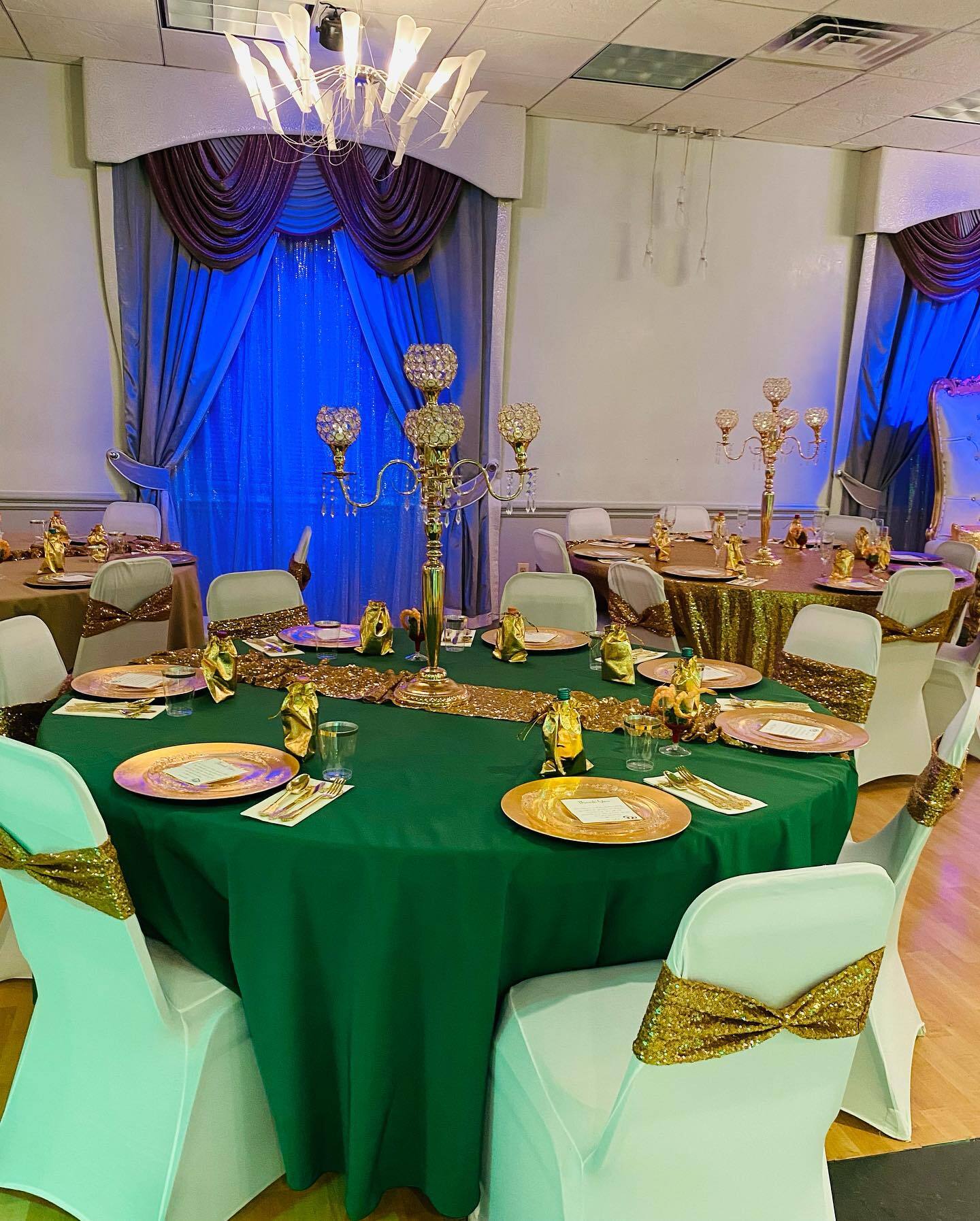 Rentable Items - Mobile Users Swipe Left - Seating In Style Events ...