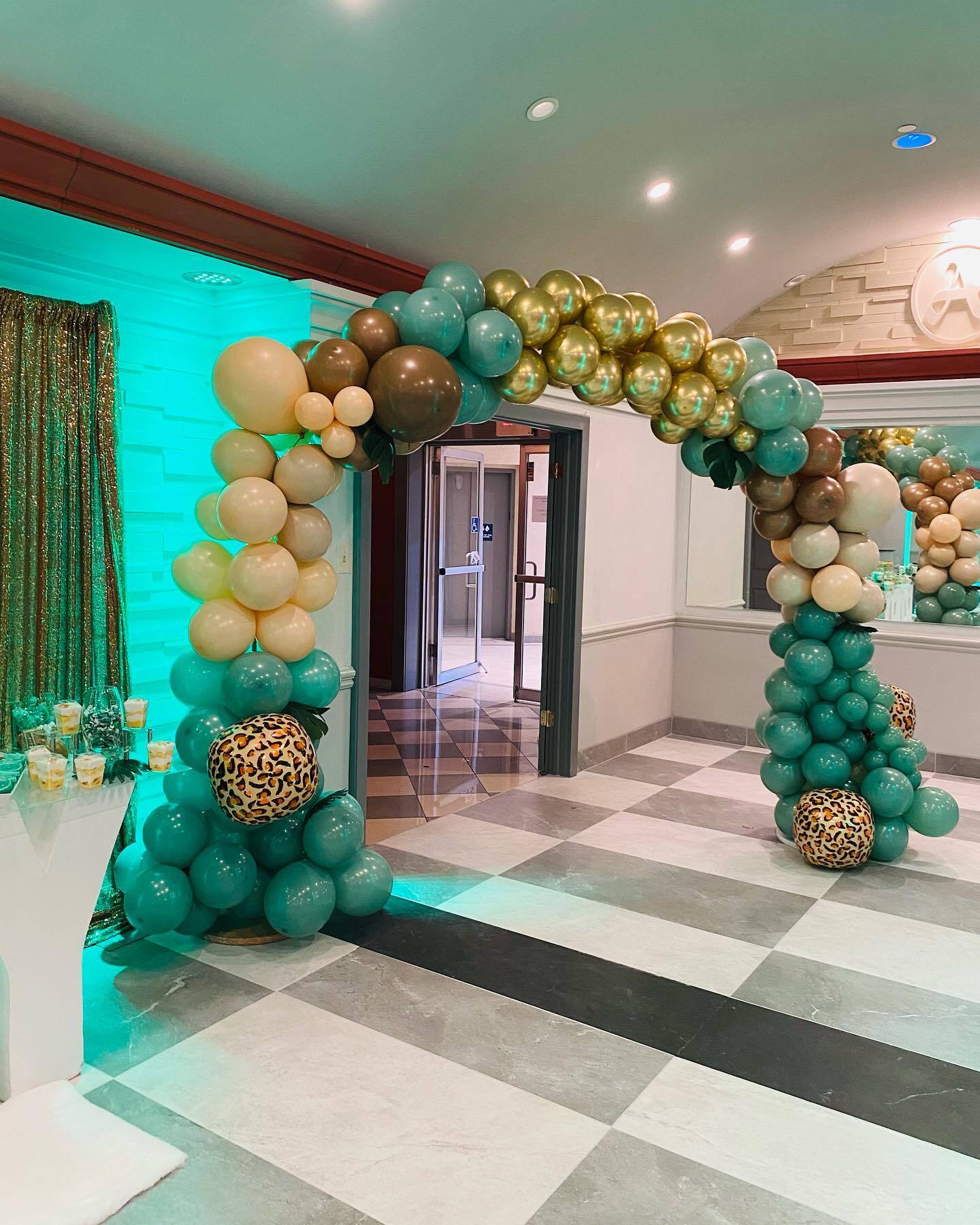 Rentable Items - Mobile Users Swipe Left - Seating In Style Events ...