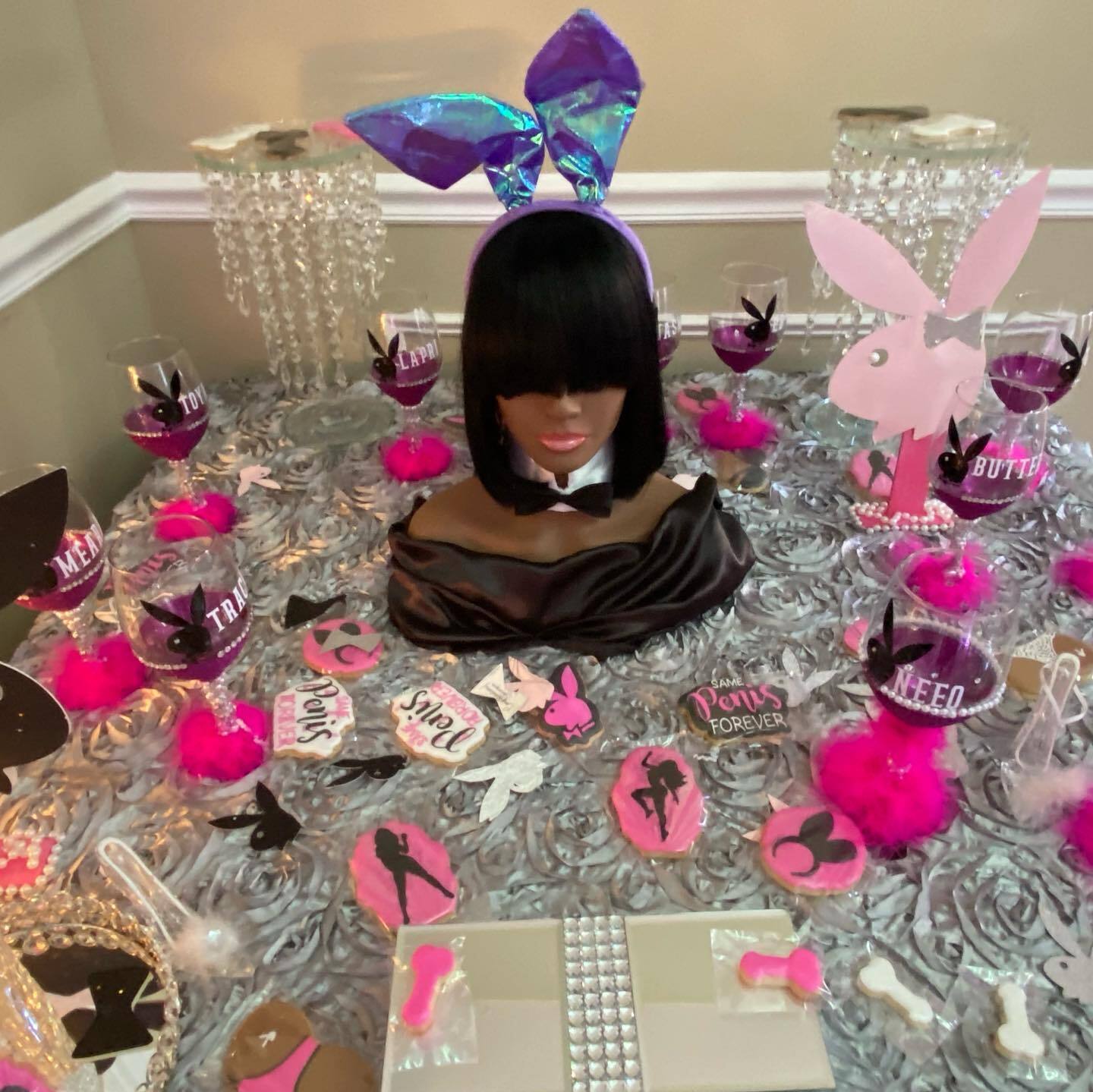 Rentable Items - Mobile Users Swipe Left - Seating In Style Events ...