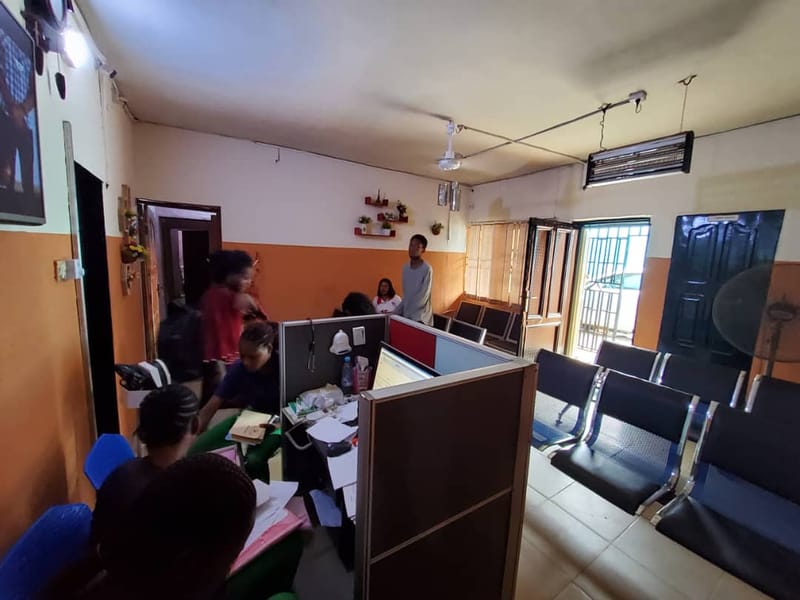 Our Doctors/Nurses - ICONIC CARE HOPITAL