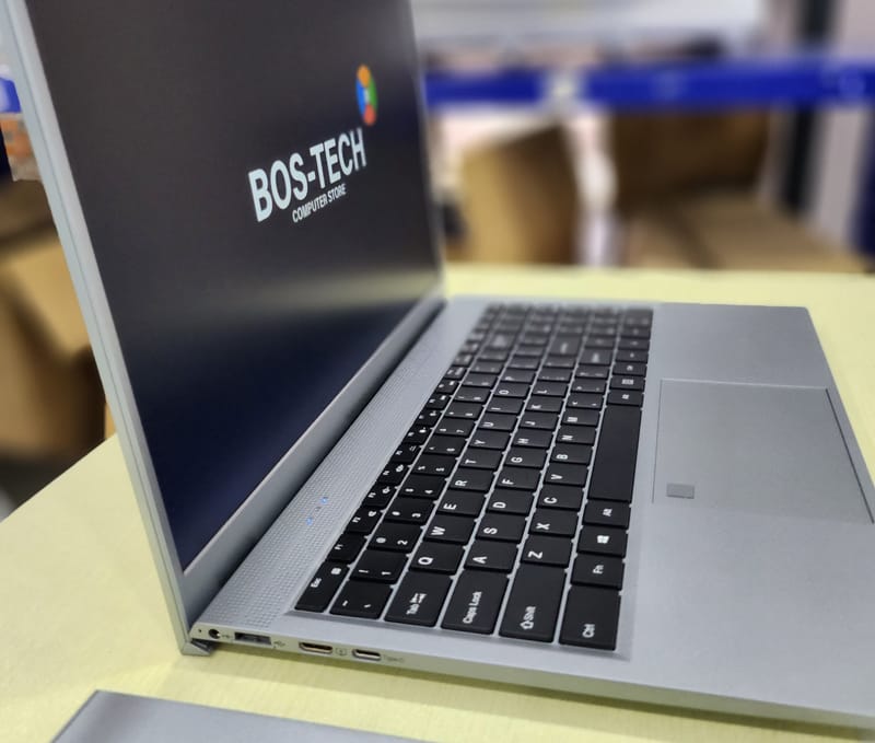 LAPTOP - BOS-TECH