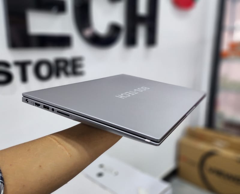 LAPTOP - BOS-TECH