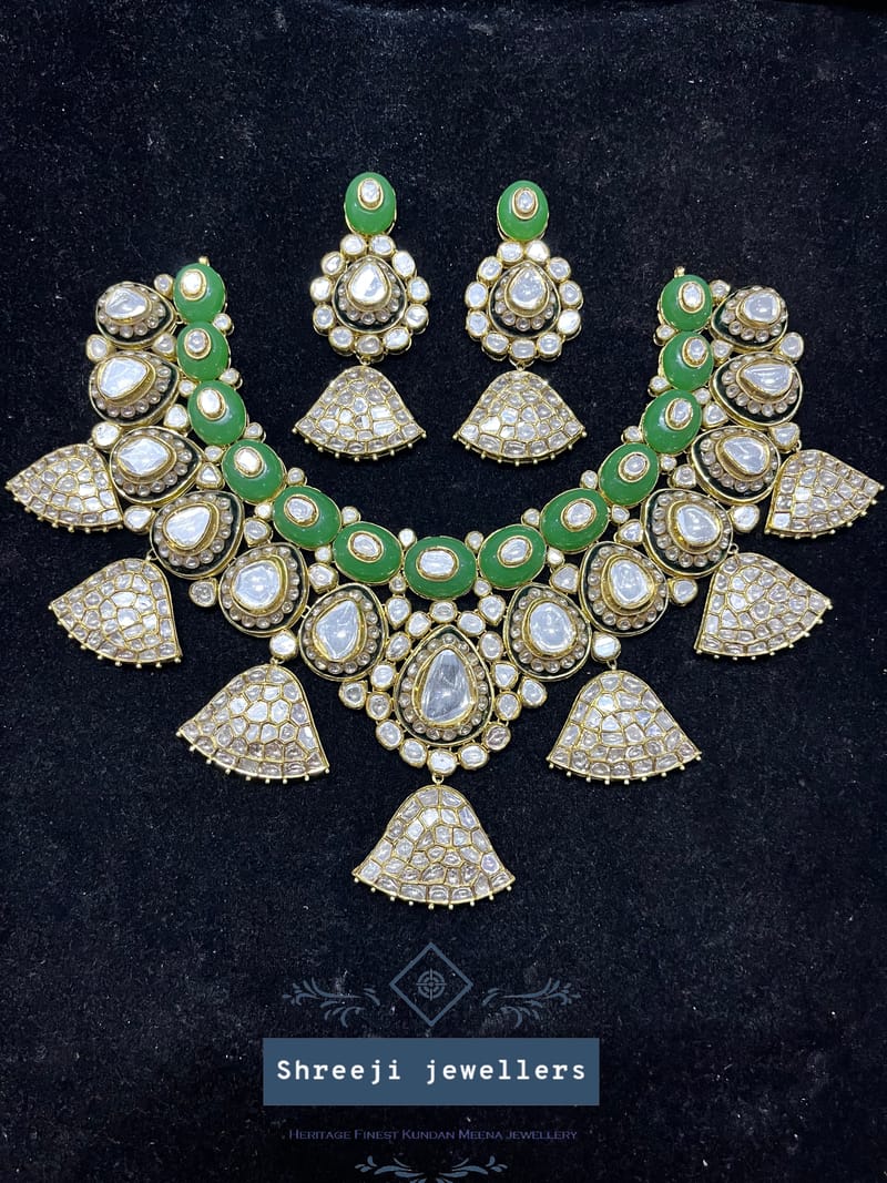 SHREEJI JEWELLERS
