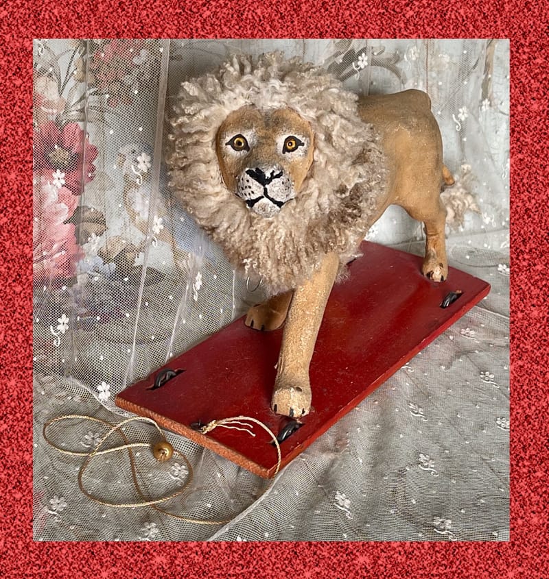 Antique & Vintage toys - Hearts Will Play