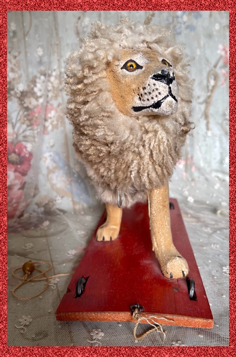 Antique & Vintage toys - Hearts Will Play